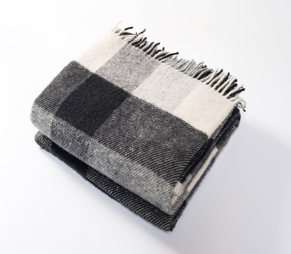 Classic Check Throw Black/Cream – Harlow Henry