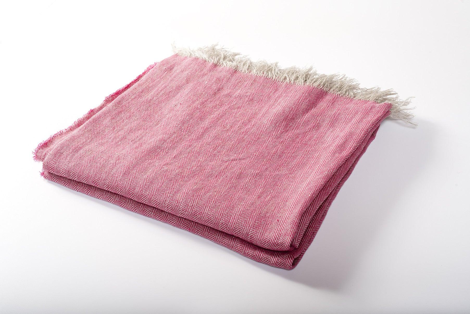 Linen Throw Fuchsia – Harlow Henry