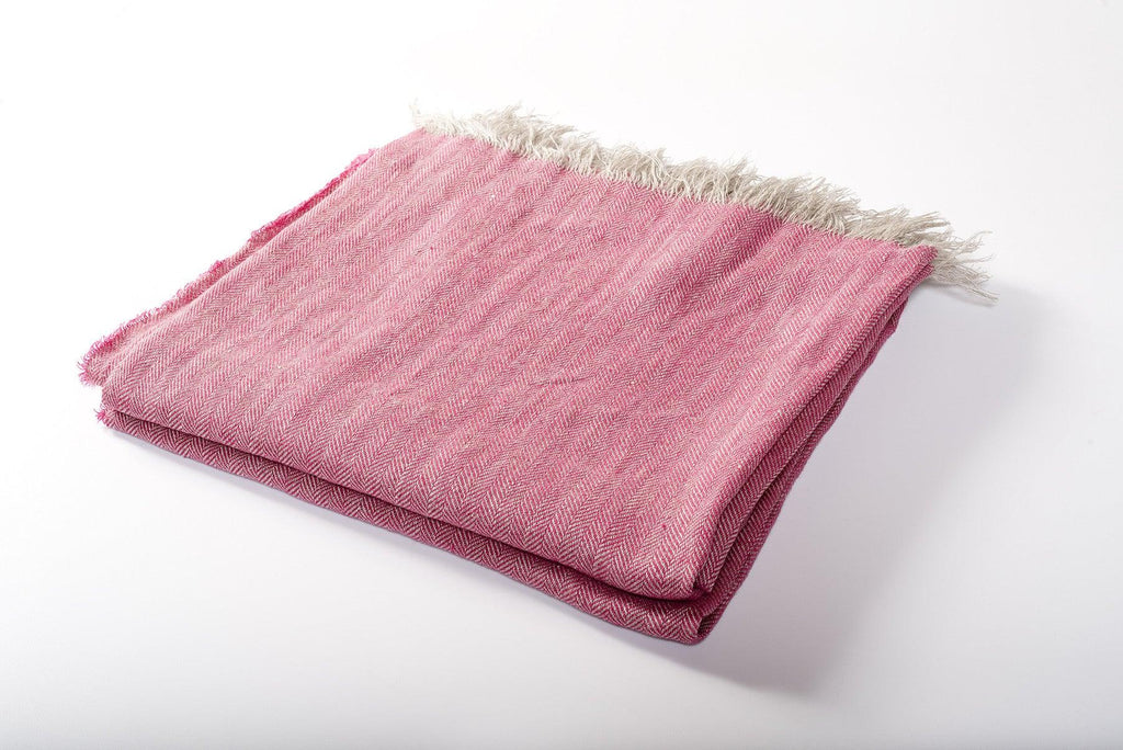 Linen Throw Fuchsia – Harlow Henry